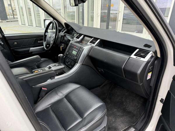 Balts Land Rover Range Rover Sport 2009 Viļņa, ar dzinēja tilpumu 2.72 L un nobraukumu 144 tūkst. km par 5000 €, foto 9 vietnē AUTOMOTO.COM.LV