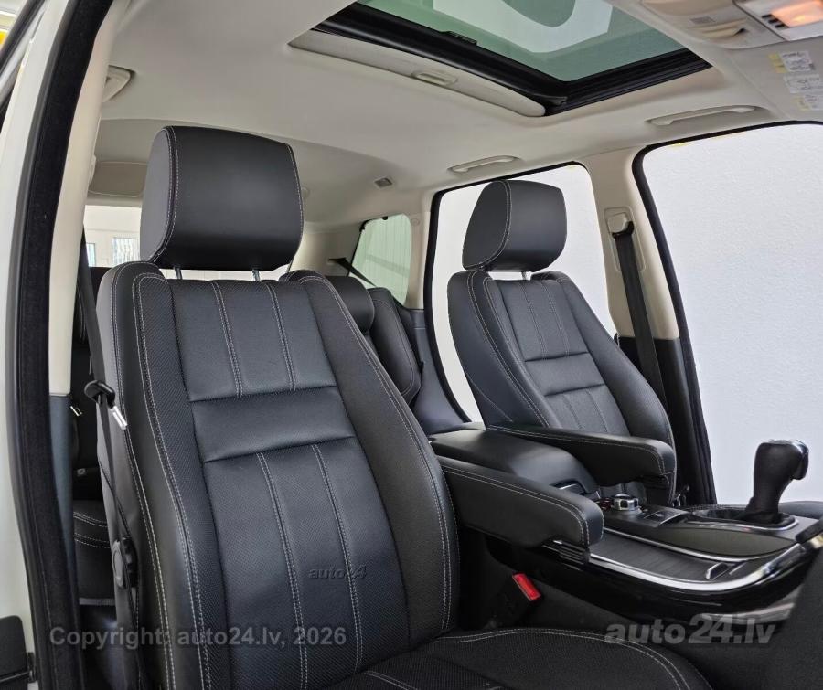 Balts Land Rover Range Rover Sport 2010 Tallina, ar dzinēja tilpumu 3.00 L un nobraukumu 209 tūkst. km par 10900 €, foto 13 vietnē AUTOMOTO.COM.LV