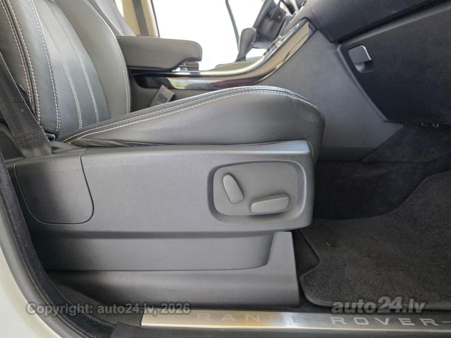Balts Land Rover Range Rover Sport 2010 Tallina, ar dzinēja tilpumu 3.00 L un nobraukumu 209 tūkst. km par 10900 €, foto 15 vietnē AUTOMOTO.COM.LV