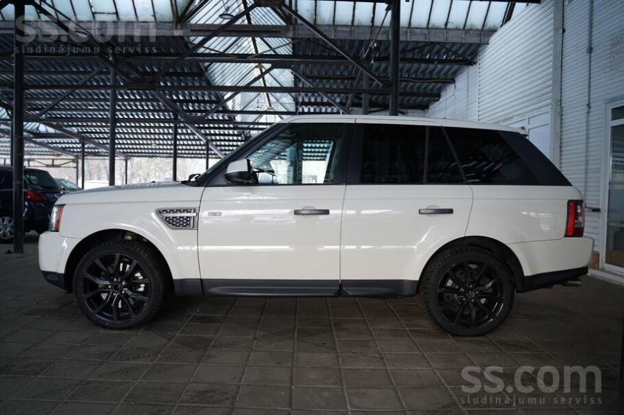 Balts Land Rover Range Rover Sport 2010 Rīga, ar dzinēja tilpumu 3.60 L un nobraukumu 299 tūkst. km par 5000 €, foto 4 vietnē AUTOMOTO.COM.LV