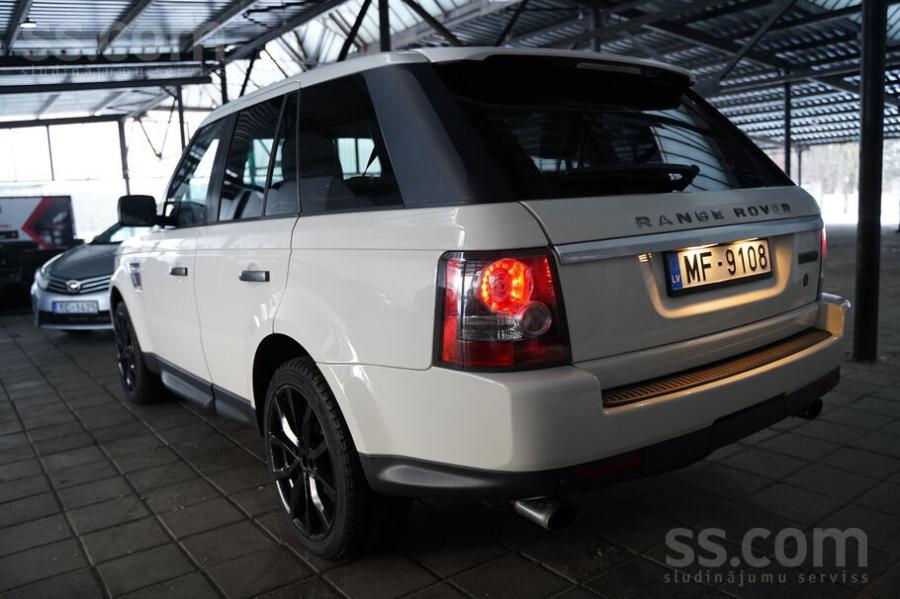 Balts Land Rover Range Rover Sport 2010 Rīga, ar dzinēja tilpumu 3.60 L un nobraukumu 299 tūkst. km par 5000 €, foto 5 vietnē AUTOMOTO.COM.LV