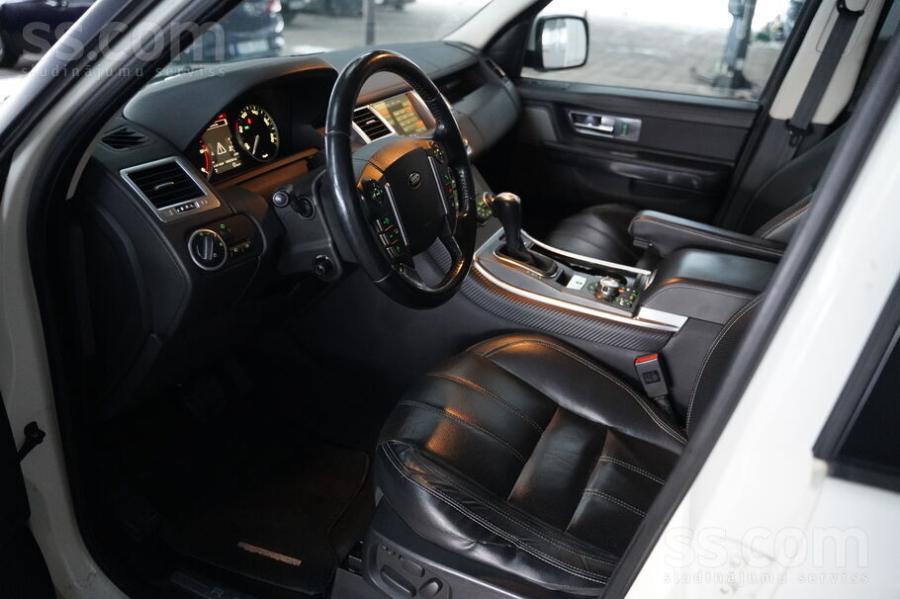 Balts Land Rover Range Rover Sport 2010 Rīga, ar dzinēja tilpumu 3.60 L un nobraukumu 299 tūkst. km par 5000 €, foto 8 vietnē AUTOMOTO.COM.LV
