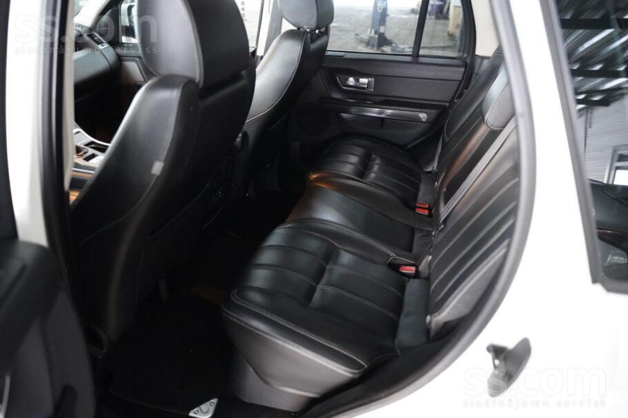 Balts Land Rover Range Rover Sport 2010 Rīga, ar dzinēja tilpumu 3.60 L un nobraukumu 299 tūkst. km par 5000 €, foto 9 vietnē AUTOMOTO.COM.LV