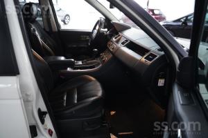 Balts Land Rover Range Rover Sport 2010 Rīga, ar dzinēja tilpumu 3.60 L un nobraukumu 299 tūkst. km par 5000 €, foto 12 vietnē AUTOMOTO.COM.LV