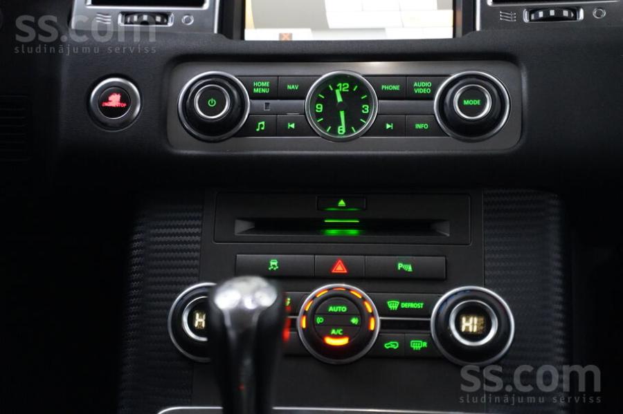 Balts Land Rover Range Rover Sport 2010 Rīga, ar dzinēja tilpumu 3.60 L un nobraukumu 299 tūkst. km par 5000 €, foto 14 vietnē AUTOMOTO.COM.LV