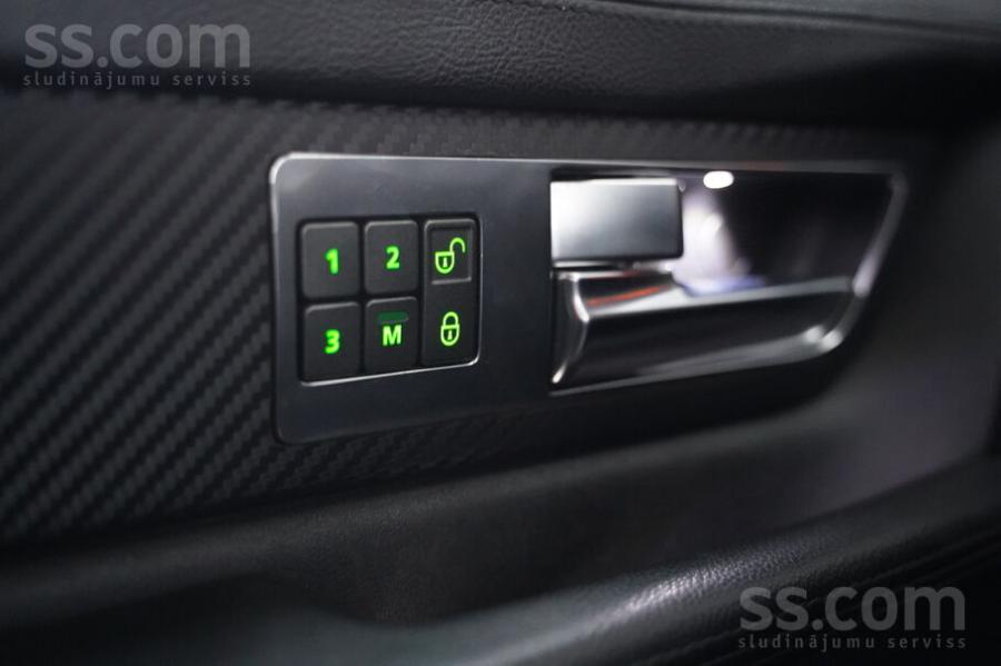 Balts Land Rover Range Rover Sport 2010 Rīga, ar dzinēja tilpumu 3.60 L un nobraukumu 299 tūkst. km par 5000 €, foto 17 vietnē AUTOMOTO.COM.LV