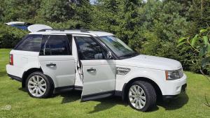 White Land Rover Range Rover Sport 2010 in Nemencine, with an engine capacity of 2.99 L and mileage of 318 thousand km for 10450 €, photo 6 on AUTOMOTO.COM.LV