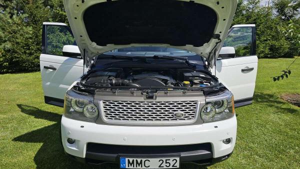 White Land Rover Range Rover Sport 2010 in Nemencine, with an engine capacity of 2.99 L and mileage of 318 thousand km for 10450 €, photo 9 on AUTOMOTO.COM.LV