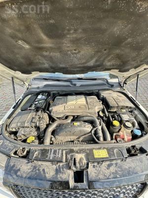 Balts Land Rover Range Rover Sport 2010 Rīga, ar dzinēja tilpumu 3.60 L un nobraukumu 256 tūkst. km par 8470 €, foto 9 vietnē AUTOMOTO.COM.LV