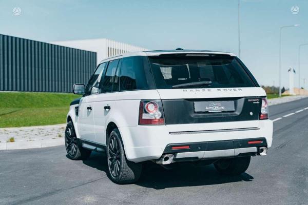 White Land Rover Range Rover Sport 2011 in Vilnius, with an engine capacity of 2.99 L and mileage of 362 thousand km for 8500 €, photo 6 on AUTOMOTO.COM.LV