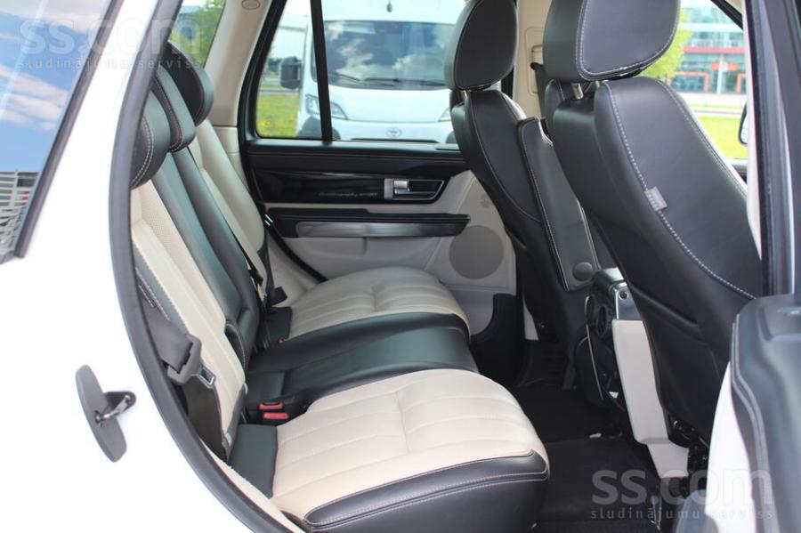 White Land Rover Range Rover Sport 2011 in Riga, with an engine capacity of 3.00 L and mileage of 181 thousand km for 10900 €, photo 16 on AUTOMOTO.COM.LV