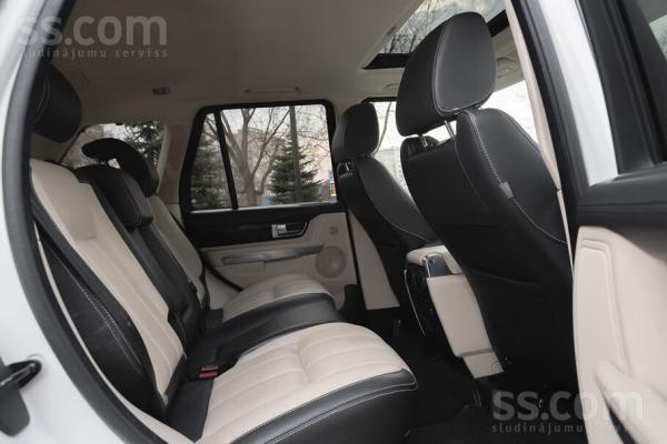 Balts Land Rover Range Rover Sport 2011 Jelgava, ar dzinēja tilpumu 5.00 L un nobraukumu 202 tūkst. km par 12500 €, foto 10 vietnē AUTOMOTO.COM.LV