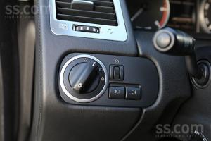 Balts Land Rover Range Rover Sport 2011 Tukums, ar dzinēja tilpumu 3.00 L un nobraukumu 273 tūkst. km par 10290 €, foto 17 vietnē AUTOMOTO.COM.LV