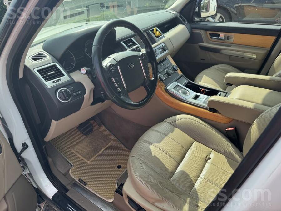 Balts Land Rover Range Rover Sport 2011 Rīga, ar dzinēja tilpumu 3.00 L un nobraukumu 205 tūkst. km par 4000 €, foto 10 vietnē AUTOMOTO.COM.LV