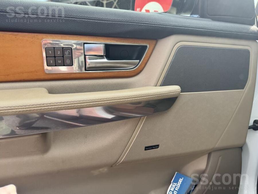 Balts Land Rover Range Rover Sport 2011 Rīga, ar dzinēja tilpumu 3.00 L un nobraukumu 205 tūkst. km par 4000 €, foto 11 vietnē AUTOMOTO.COM.LV