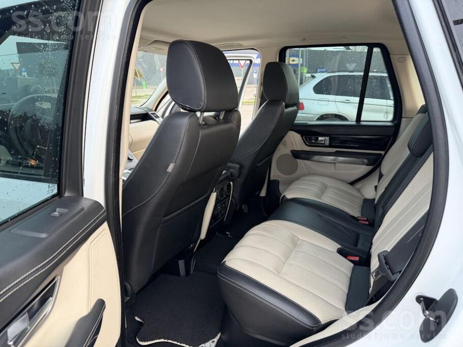 Balts Land Rover Range Rover Sport 2011 Rīga, ar dzinēja tilpumu 3.00 L un nobraukumu 191 tūkst. km par 11100 €, foto 5 vietnē AUTOMOTO.COM.LV