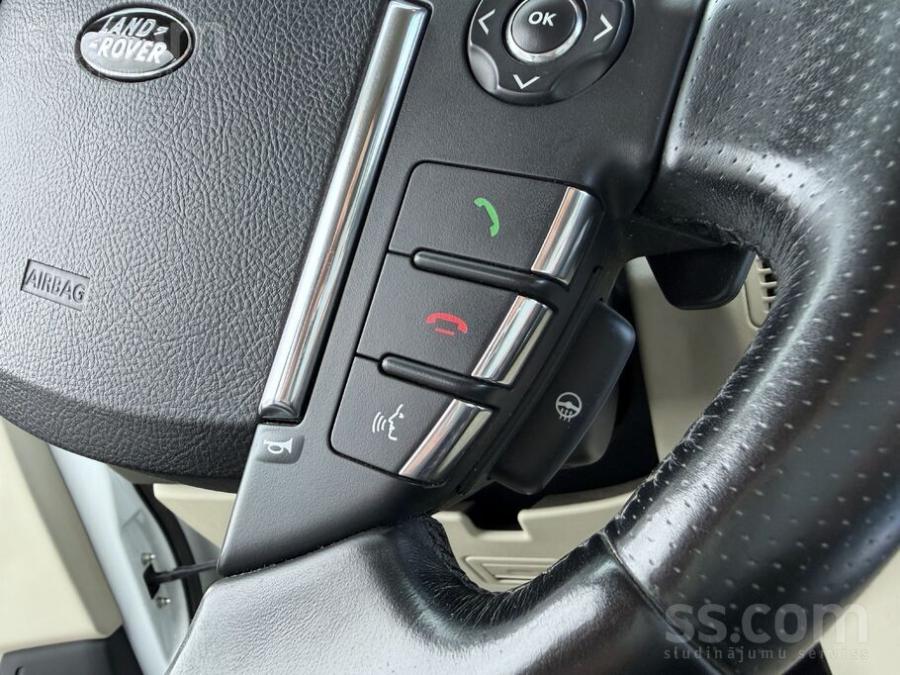 Balts Land Rover Range Rover Sport 2011 Rīga, ar dzinēja tilpumu 3.00 L un nobraukumu 191 tūkst. km par 11100 €, foto 10 vietnē AUTOMOTO.COM.LV