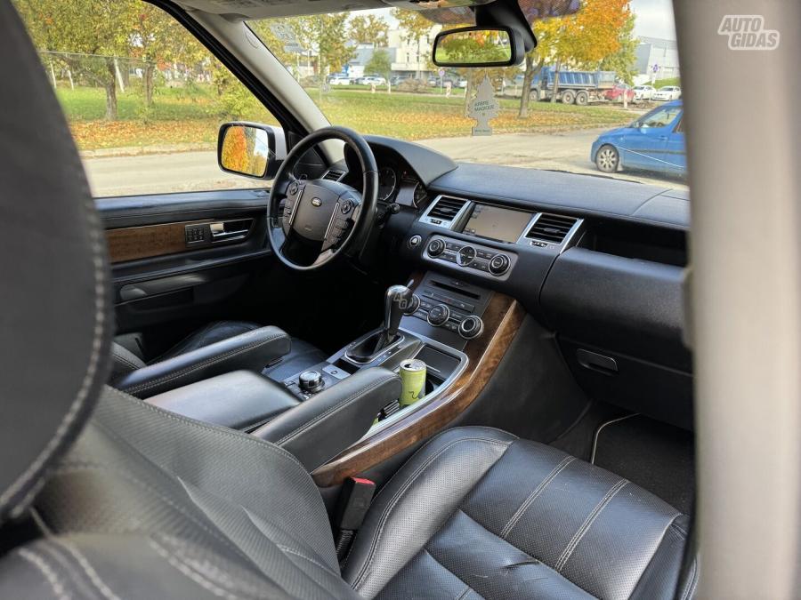Balts Land Rover Range Rover Sport 2011 Kauņa, ar dzinēja tilpumu 3.00 L un nobraukumu 0 tūkst. km par 4500 €, foto 21 vietnē AUTOMOTO.COM.LV