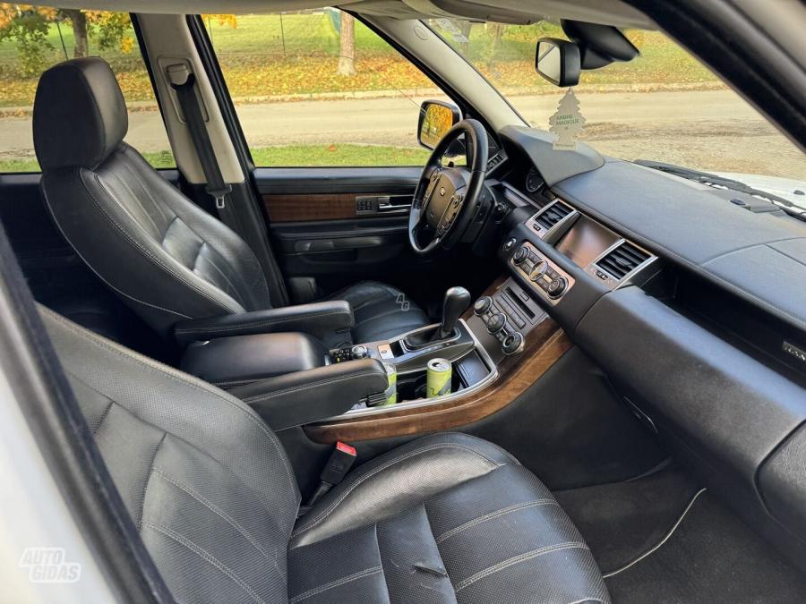 Balts Land Rover Range Rover Sport 2011 Kauņa, ar dzinēja tilpumu 3.00 L un nobraukumu 0 tūkst. km par 4500 €, foto 23 vietnē AUTOMOTO.COM.LV