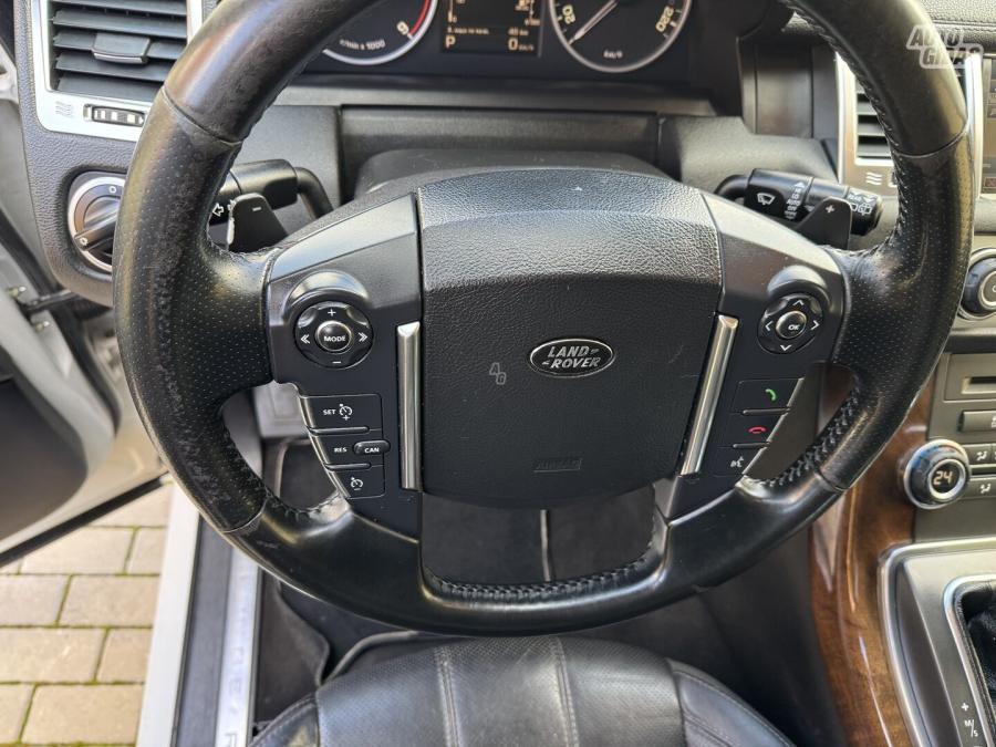 Balts Land Rover Range Rover Sport 2011 Kauņa, ar dzinēja tilpumu 3.00 L un nobraukumu 0 tūkst. km par 4500 €, foto 25 vietnē AUTOMOTO.COM.LV