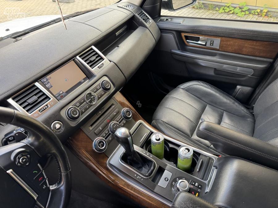Balts Land Rover Range Rover Sport 2011 Kauņa, ar dzinēja tilpumu 3.00 L un nobraukumu 0 tūkst. km par 4500 €, foto 26 vietnē AUTOMOTO.COM.LV