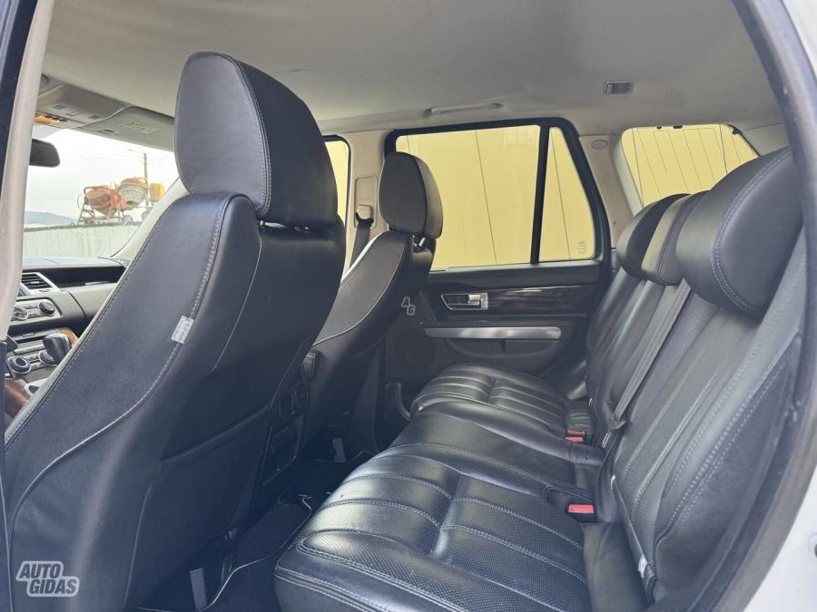 Balts Land Rover Range Rover Sport 2011 Kauņa, ar dzinēja tilpumu 3.00 L un nobraukumu 0 tūkst. km par 4500 €, foto 31 vietnē AUTOMOTO.COM.LV