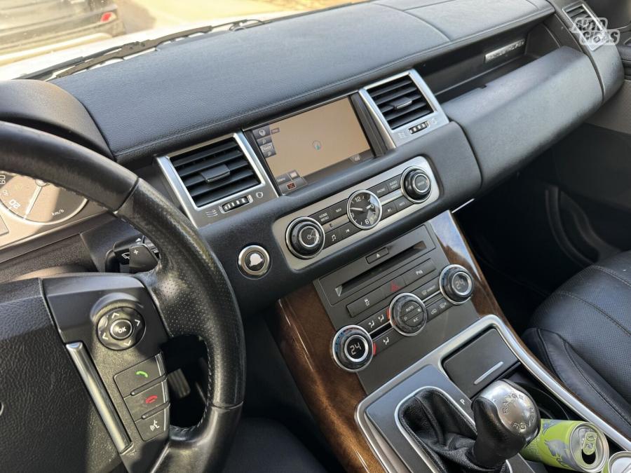 Balts Land Rover Range Rover Sport 2011 Kauņa, ar dzinēja tilpumu 3.00 L un nobraukumu 0 tūkst. km par 4500 €, foto 36 vietnē AUTOMOTO.COM.LV
