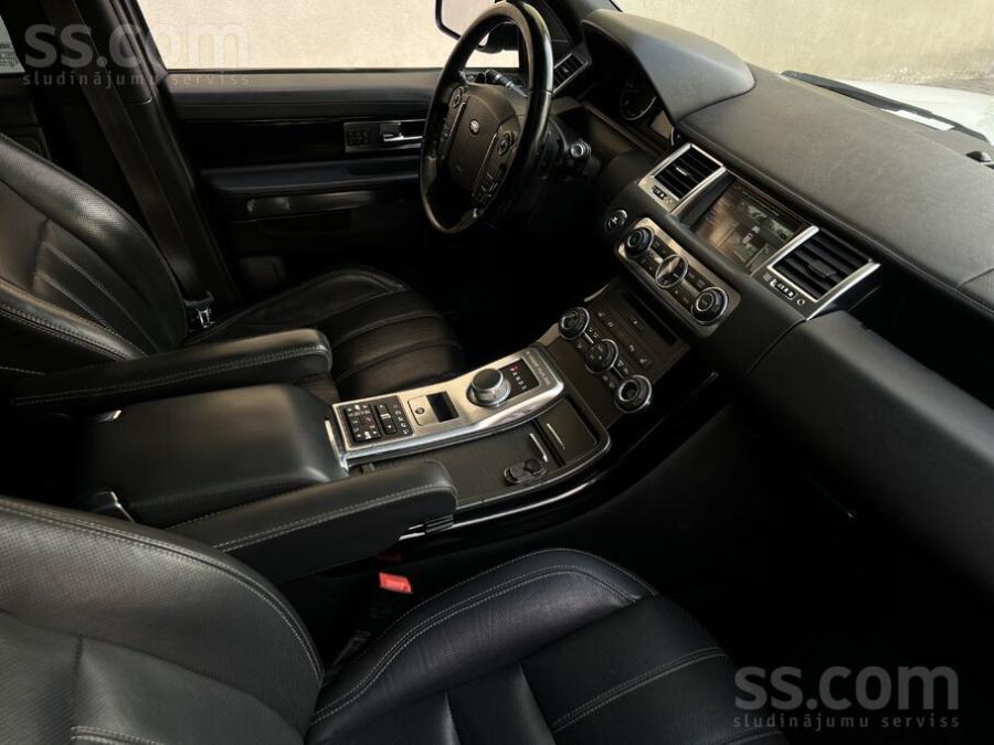 Balts Land Rover Range Rover Sport 2012 Rīga, ar dzinēja tilpumu 3.00 L un nobraukumu 160 tūkst. km par 9200 €, foto 4 vietnē AUTOMOTO.COM.LV