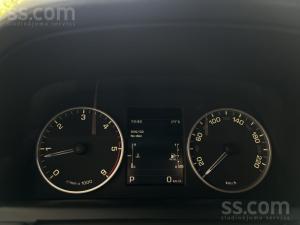 Balts Land Rover Range Rover Sport 2012 Rīga, ar dzinēja tilpumu 3.00 L un nobraukumu 160 tūkst. km par 9200 €, foto 8 vietnē AUTOMOTO.COM.LV