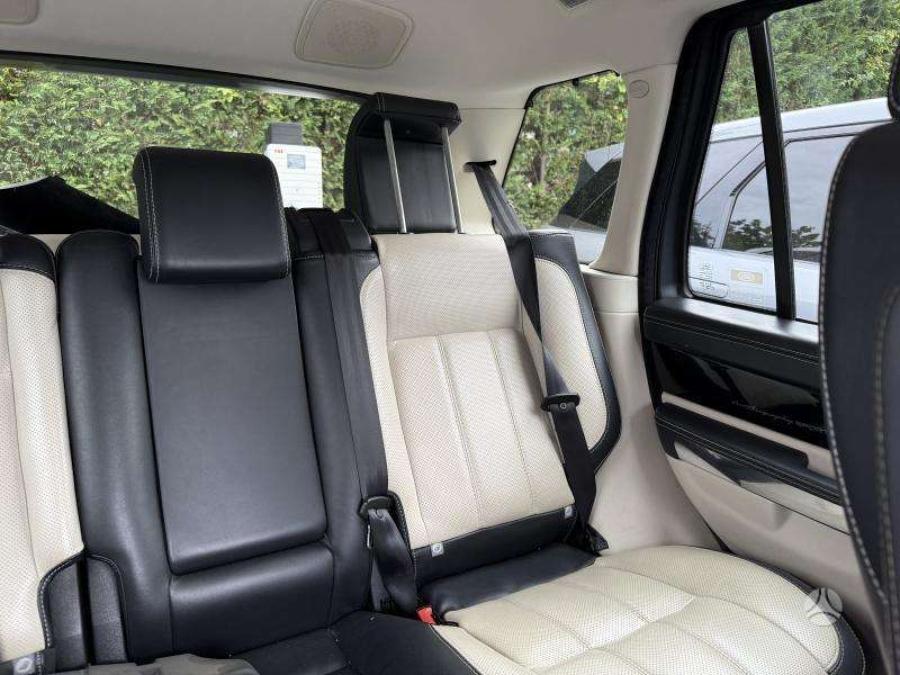 Balts Land Rover Range Rover Sport 2012 Šauļi, ar dzinēja tilpumu 2.99 L un nobraukumu 220 tūkst. km par 4850 €, foto 6 vietnē AUTOMOTO.COM.LV
