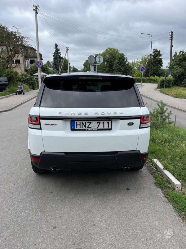 White Land Rover Range Rover Sport 2014 in Kaunas, with an engine capacity of 2.99 L and mileage of 159 thousand km for 16600 €, photo 4 on AUTOMOTO.COM.LV