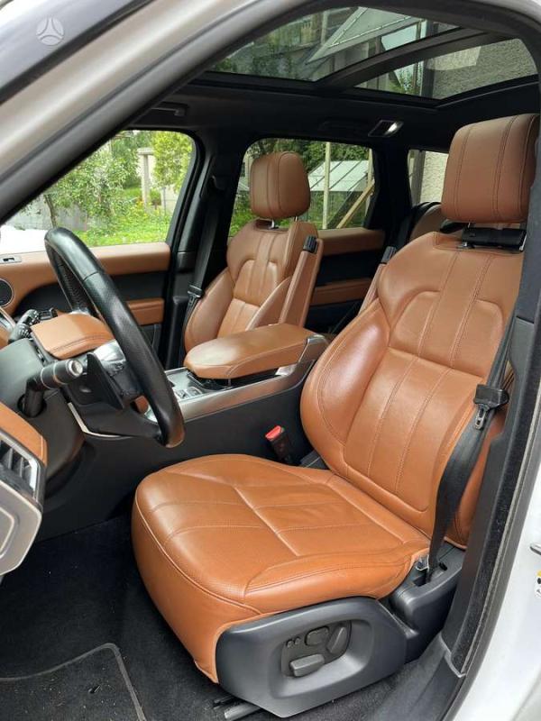 White Land Rover Range Rover Sport 2014 in Kaunas, with an engine capacity of 2.99 L and mileage of 159 thousand km for 16600 €, photo 9 on AUTOMOTO.COM.LV