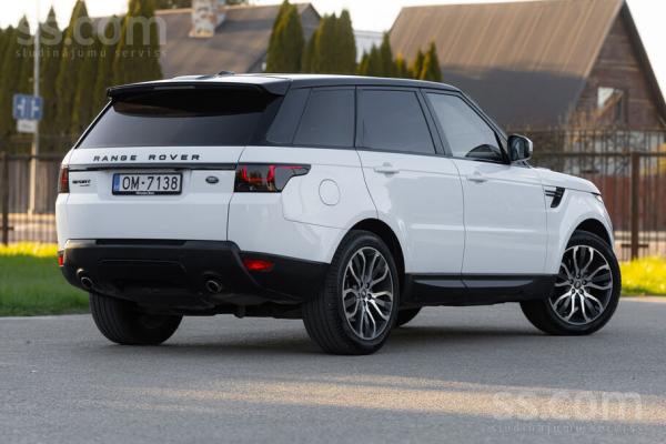 White Land Rover Range Rover Sport 2015 in Jelgava, with an engine capacity of 3.00 L and mileage of 231 thousand km for 15999 €, photo 5 on AUTOMOTO.COM.LV