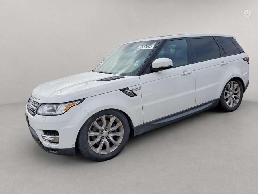 White Land Rover Range Rover Sport 2015 in Vilnius, with an engine capacity of 3.00 L and mileage of 110 thousand km for 7999 €, photo 1 on AUTOMOTO.COM.LV