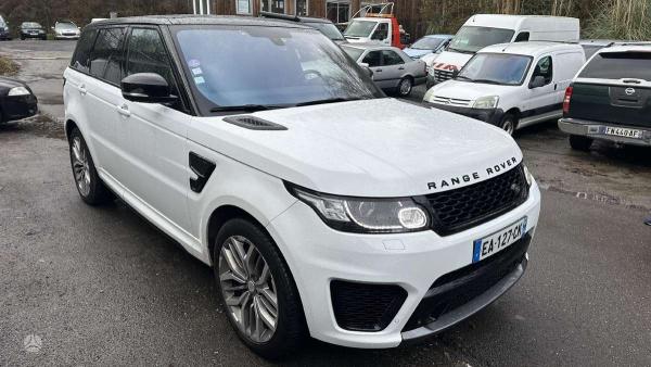 White Land Rover Range Rover Sport 2016 in Taurage, with an engine capacity of 5.00 L and mileage of 380 thousand km for 27500 €, photo 2 on AUTOMOTO.COM.LV