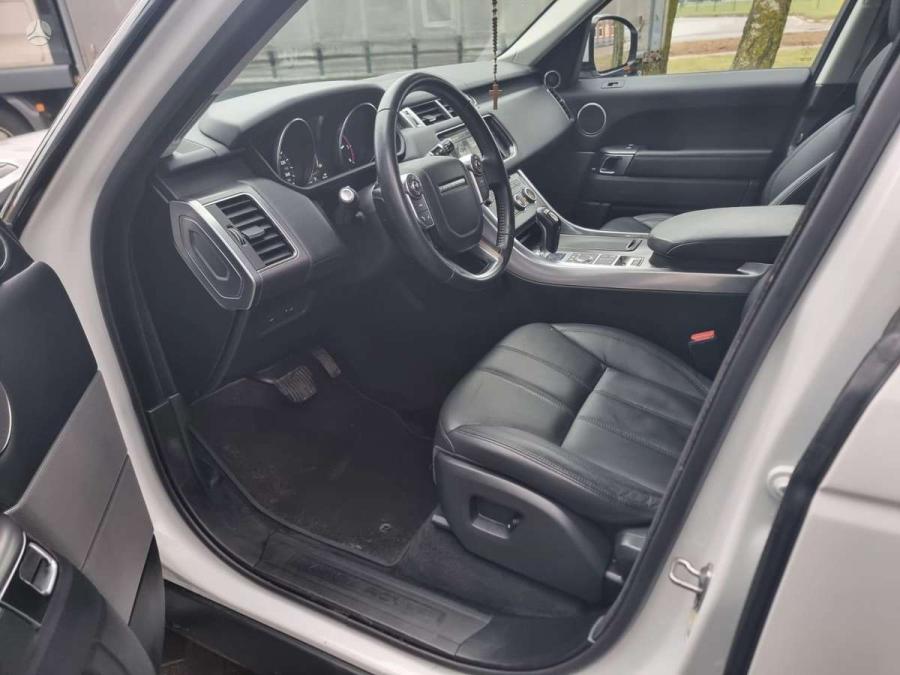 Balts Land Rover Range Rover Sport 2016 Viļņa, ar dzinēja tilpumu 2.99 L un nobraukumu 199 tūkst. km par 18900 €, foto 2 vietnē AUTOMOTO.COM.LV