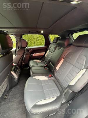 White Land Rover Range Rover Sport 2016 in Riga, with an engine capacity of 3.00 L and mileage of 142 thousand km for 31500 €, photo 10 on AUTOMOTO.COM.LV