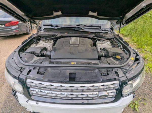 Balts Land Rover Range Rover Sport 2016 Viļņa, ar dzinēja tilpumu 3.00 L un nobraukumu 136 tūkst. km par 9550 €, foto 5 vietnē AUTOMOTO.COM.LV