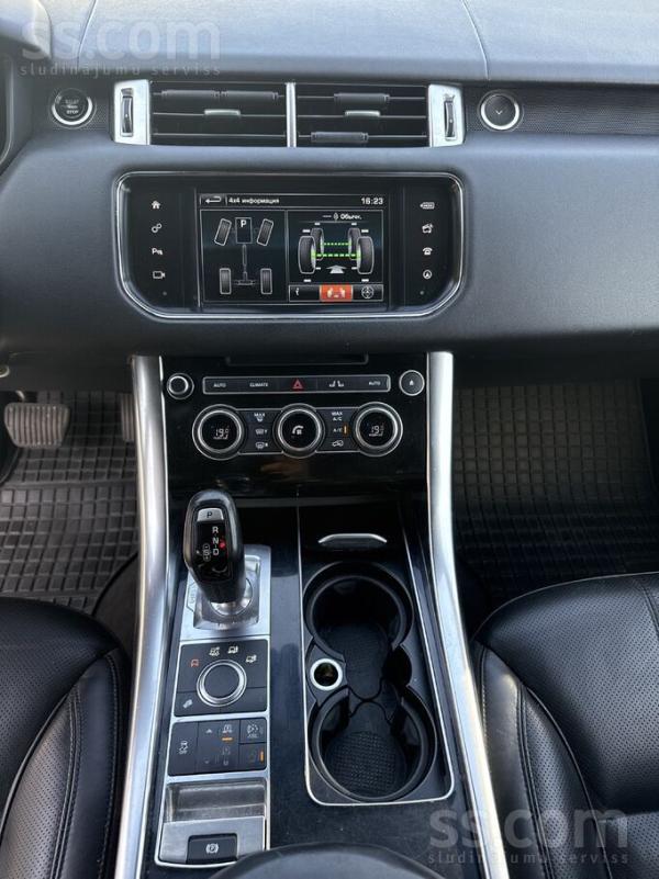 Balts Land Rover Range Rover Sport 2016 Rīga, ar dzinēja tilpumu 3.00 L un nobraukumu 239 tūkst. km par 14300 €, foto 8 vietnē AUTOMOTO.COM.LV