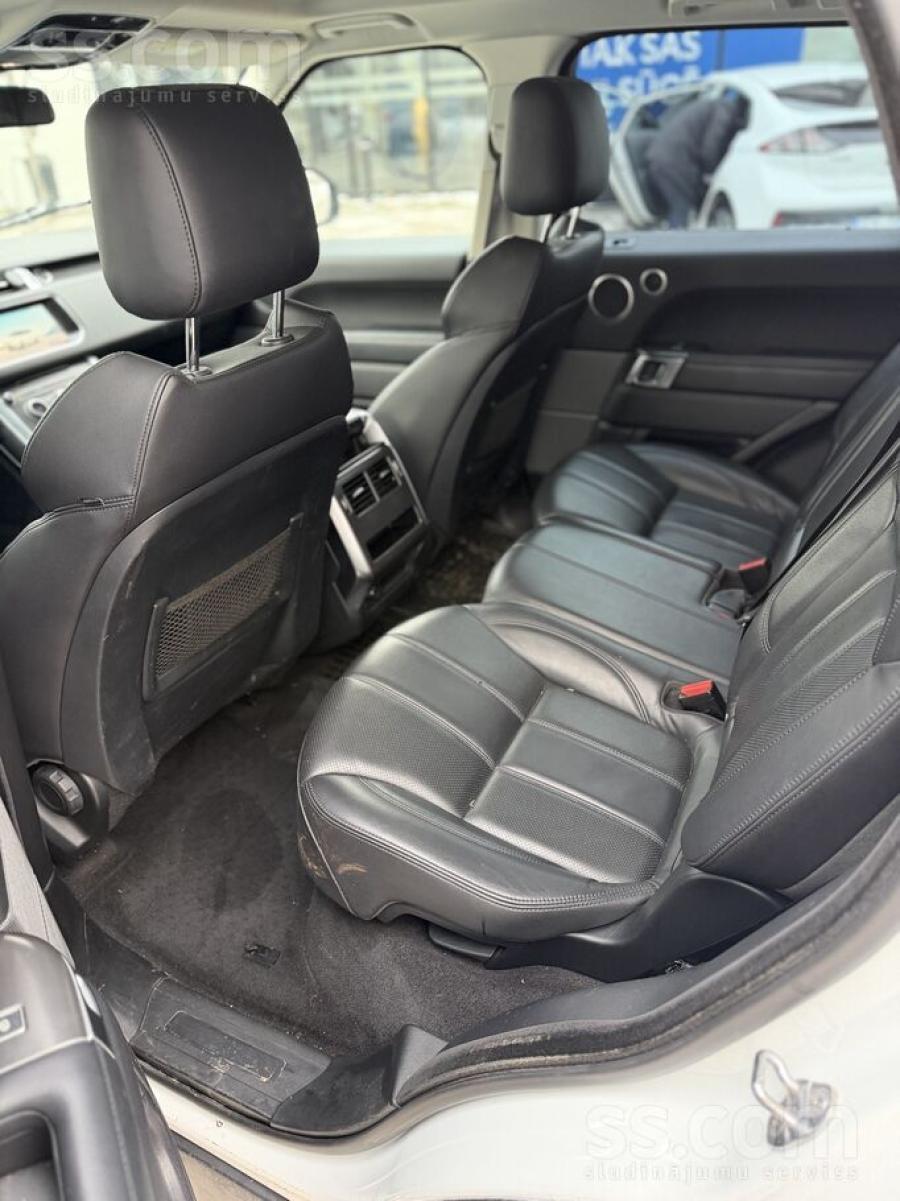 Balts Land Rover Range Rover Sport 2017 Rīga, ar dzinēja tilpumu 3.00 L un nobraukumu 131 tūkst. km par 19700 €, foto 12 vietnē AUTOMOTO.COM.LV