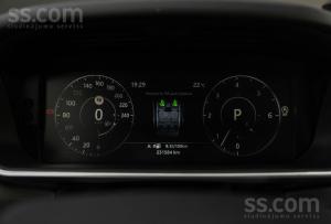 White Land Rover Range Rover Sport 2017 in Riga, with an engine capacity of 3.00 L and mileage of 231 thousand km for 19990 €, photo 19 on AUTOMOTO.COM.LV