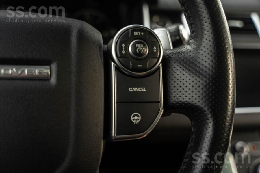 Balts Land Rover Range Rover Sport 2017 Rīga, ar dzinēja tilpumu 3.00 L un nobraukumu 231 tūkst. km par 19990 €, foto 18 vietnē AUTOMOTO.COM.LV