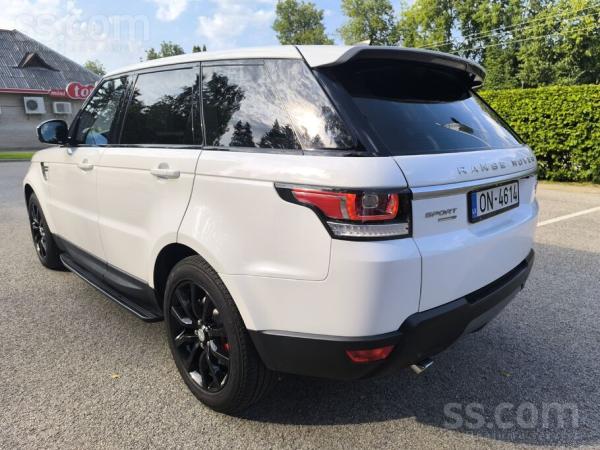 White Land Rover Range Rover Sport 2017 in Valmiera, with an engine capacity of 3.00 L and mileage of 117 thousand km for 19999 €, photo 4 on AUTOMOTO.COM.LV