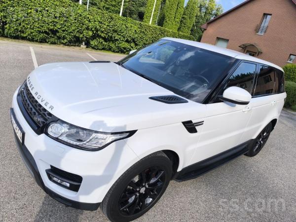 White Land Rover Range Rover Sport 2017 in Valmiera, with an engine capacity of 3.00 L and mileage of 117 thousand km for 19999 €, photo 9 on AUTOMOTO.COM.LV