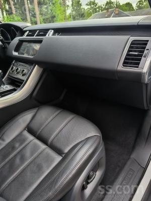 White Land Rover Range Rover Sport 2017 in Valmiera, with an engine capacity of 3.00 L and mileage of 117 thousand km for 19999 €, photo 25 on AUTOMOTO.COM.LV