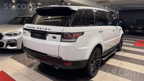 White Land Rover Range Rover Sport 2018 in Riga, with an engine capacity of 3.00 L and mileage of 136 thousand km for 25990 €, photo 5 on AUTOMOTO.COM.LV