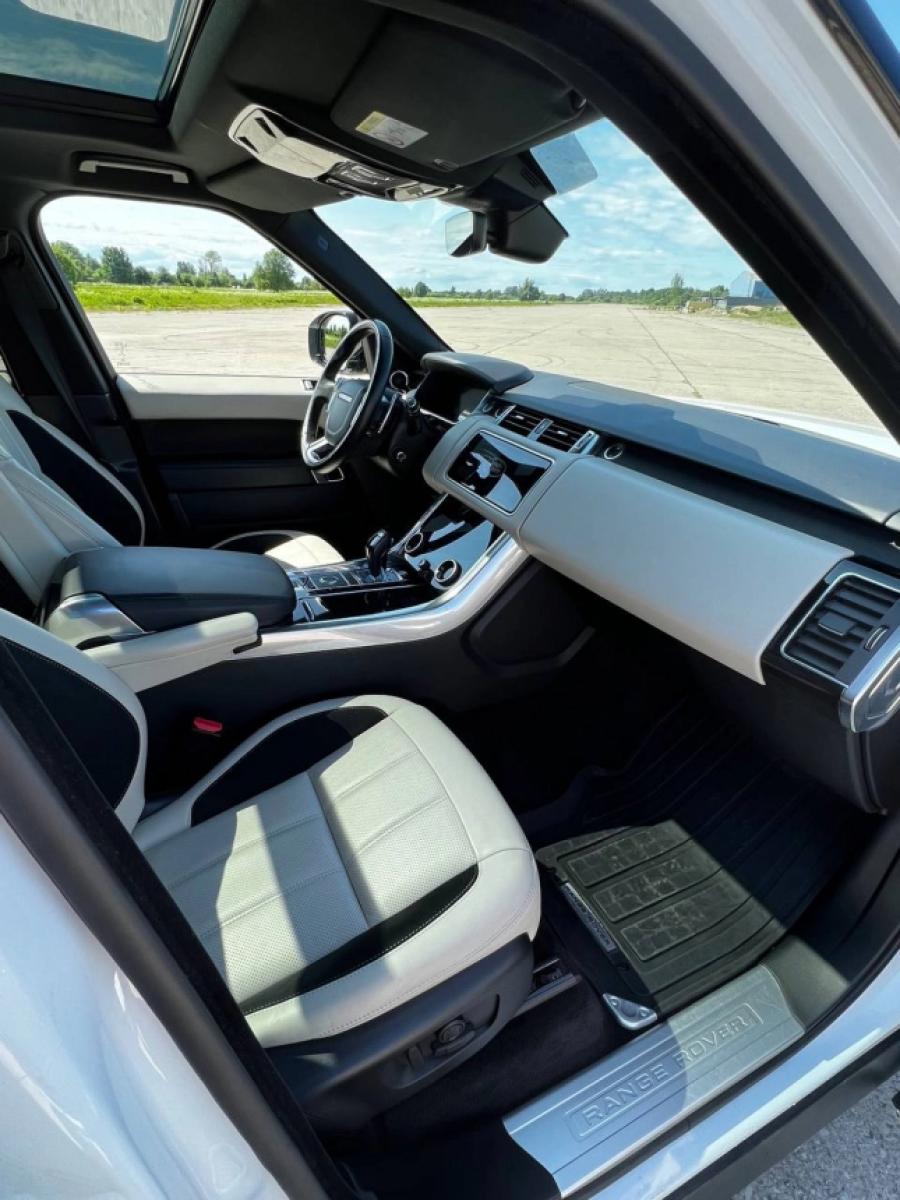 Balts Land Rover Range Rover Sport 2018 Rīga, ar dzinēja tilpumu 3.00 L un nobraukumu 99 tūkst. km par 48000 €, foto 9 vietnē AUTOMOTO.COM.LV