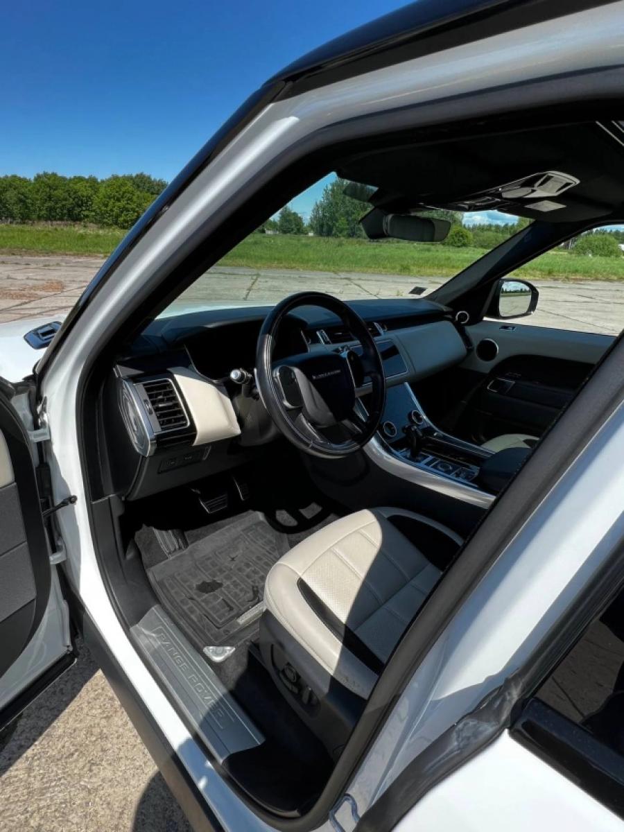 Balts Land Rover Range Rover Sport 2018 Rīga, ar dzinēja tilpumu 3.00 L un nobraukumu 99 tūkst. km par 48000 €, foto 15 vietnē AUTOMOTO.COM.LV