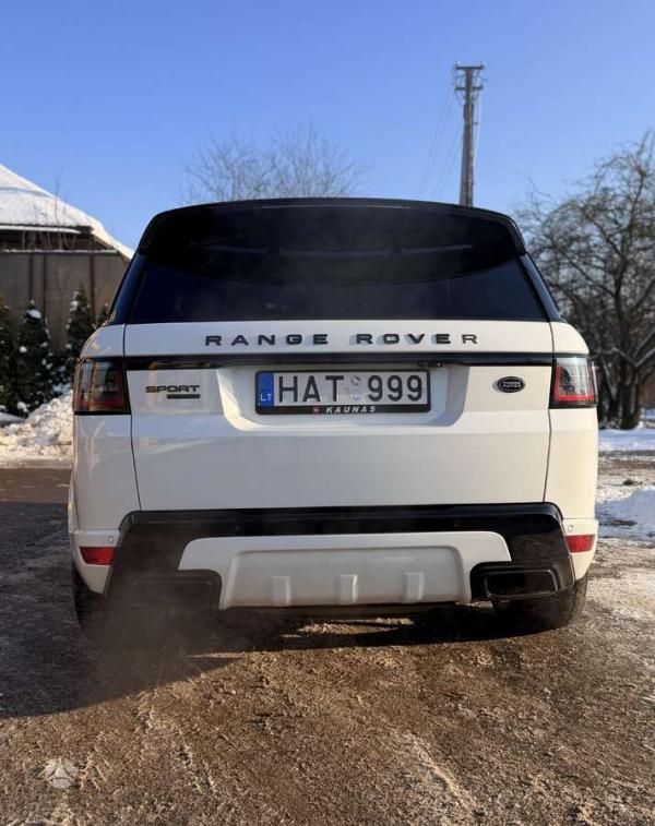White Land Rover Range Rover Sport 2019 in Kaunas, with an engine capacity of 2.99 L and mileage of 122 thousand km for 32300 €, photo 3 on AUTOMOTO.COM.LV