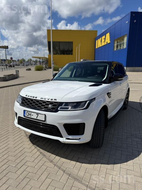 White Land Rover Range Rover Sport 2019 in Riga, with an engine capacity of 3.00 L and mileage of 142 thousand km for 29000 €, photo 1 on AUTOMOTO.COM.LV